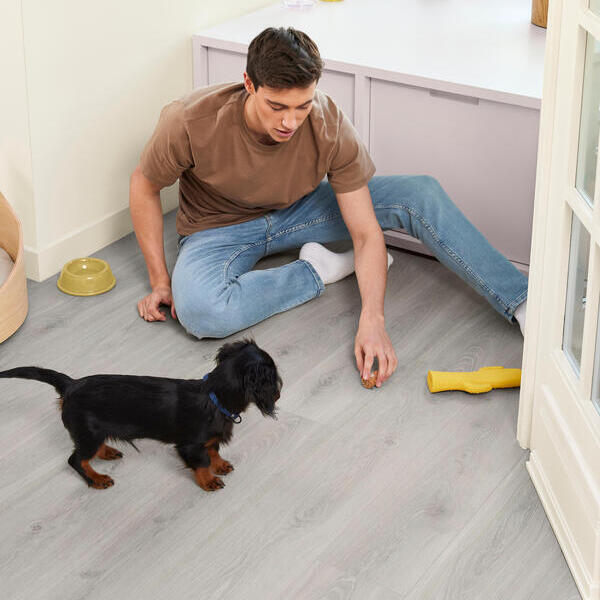 BerryAlloc Ocean+ 12 - Bloom Silver Grey - LAVE PRISER